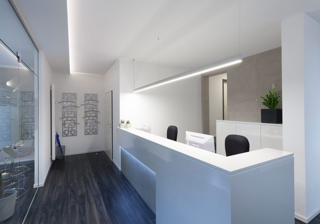 Design furniture for dental practice – Freuding – Labor und ...