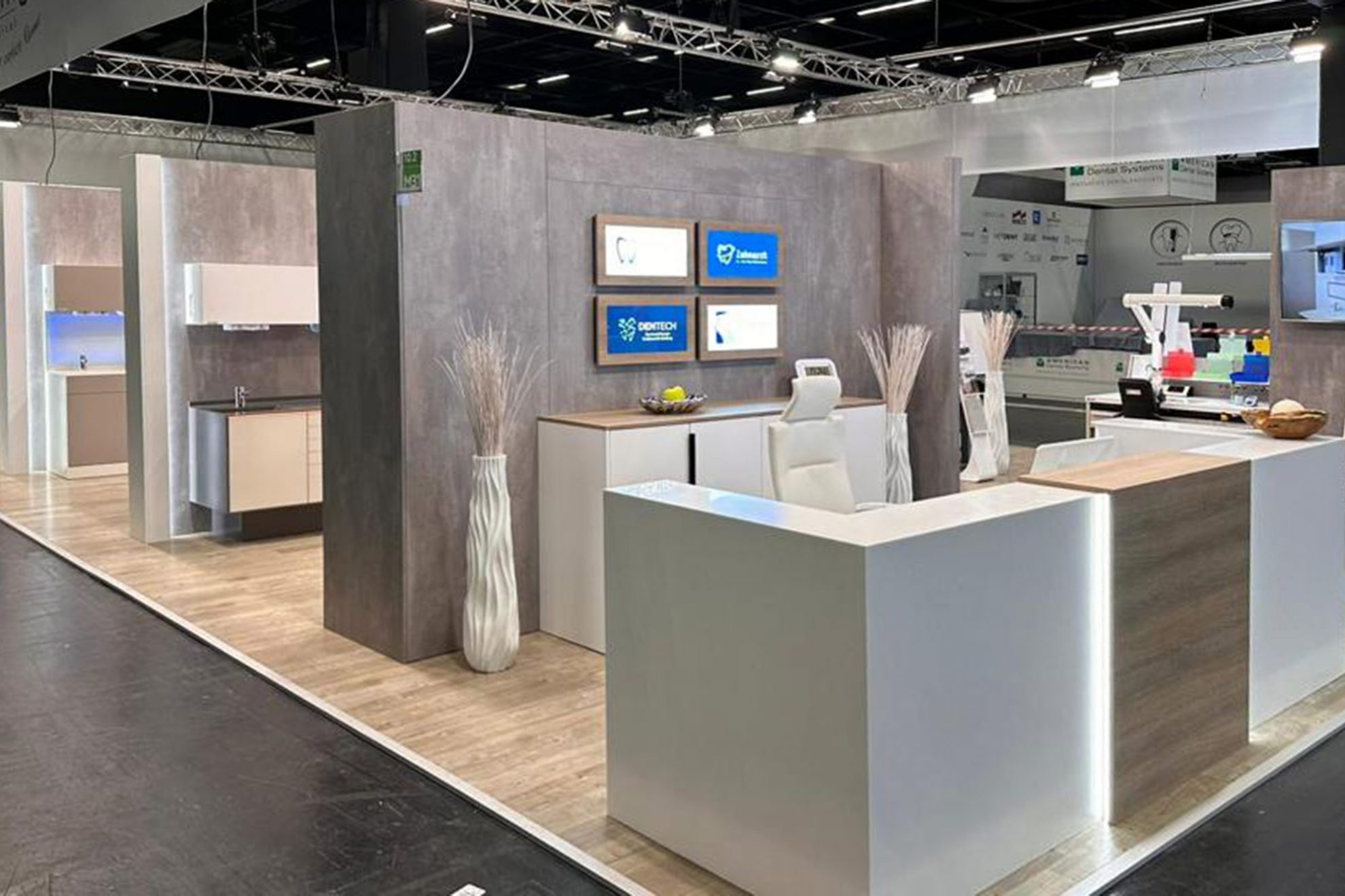 IDS 2023 in Cologne – a tour of the Freuding booth – Freuding – lab and ...
